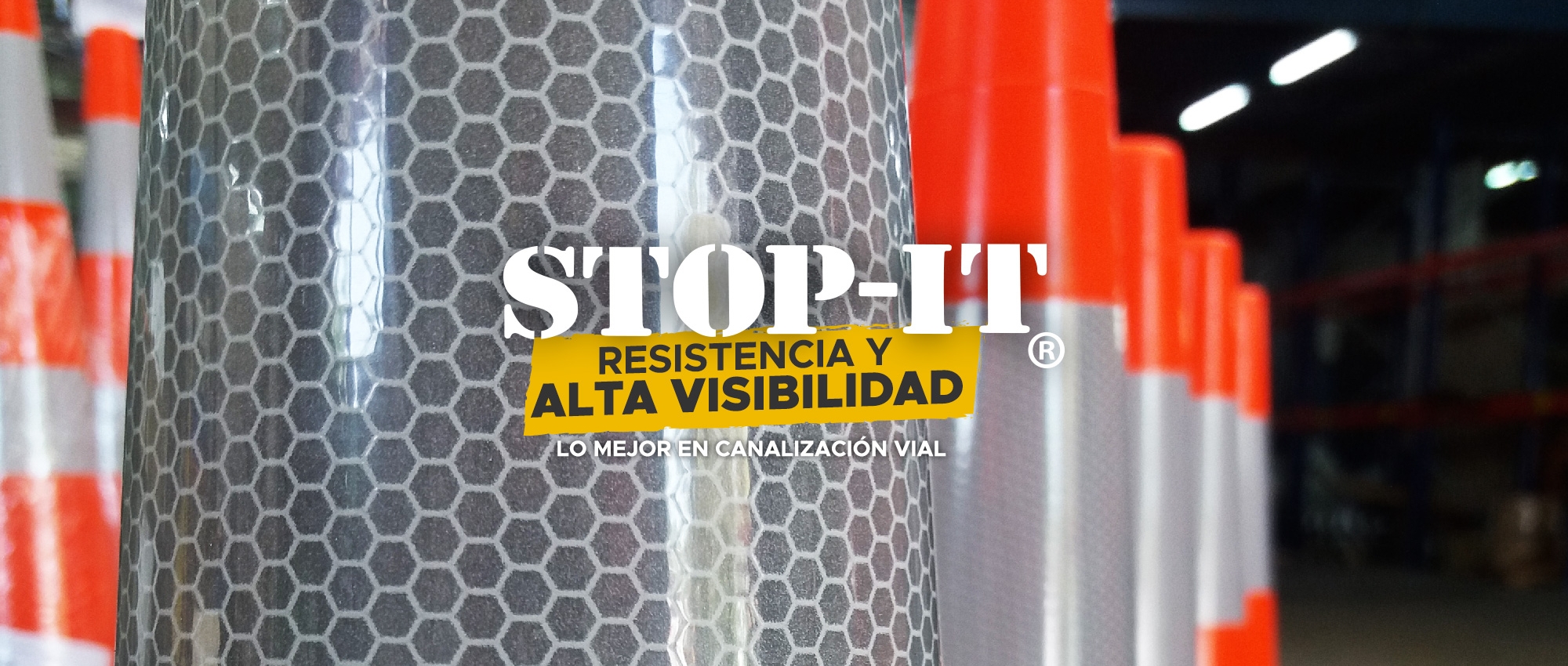 Seguridad Vial. Conos, defensas, barreras, tachones, cintas viales ...